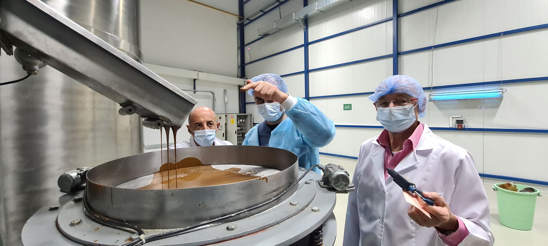 Pakka - premium organic snacks